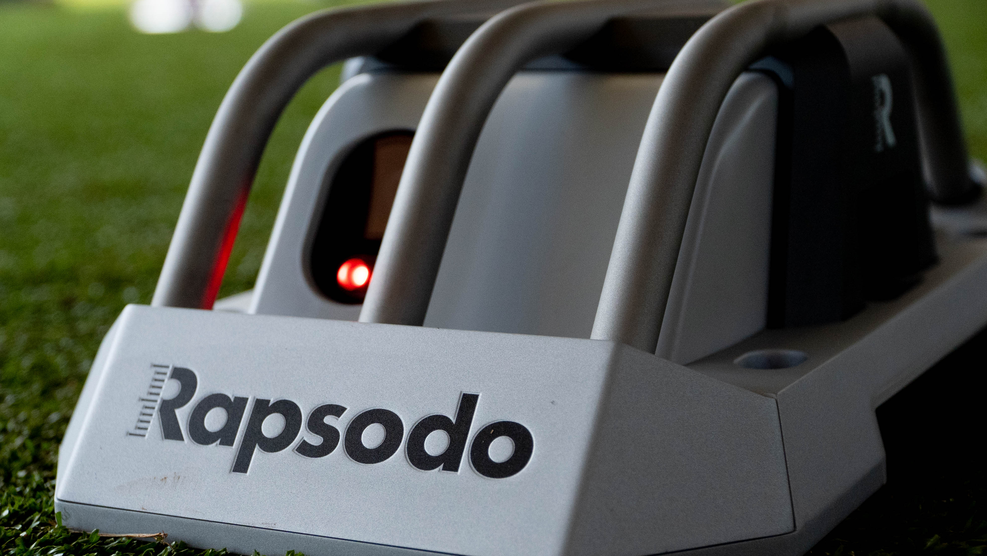 Rapsodo Introduces PRO 2.0 Softball: A Dual Hitting and Pitching Ball